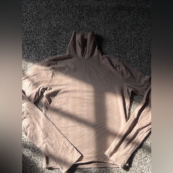 Tops | Three Hollister Turtlenecks Only Wore The Black One Once 13 Each | Poshmark